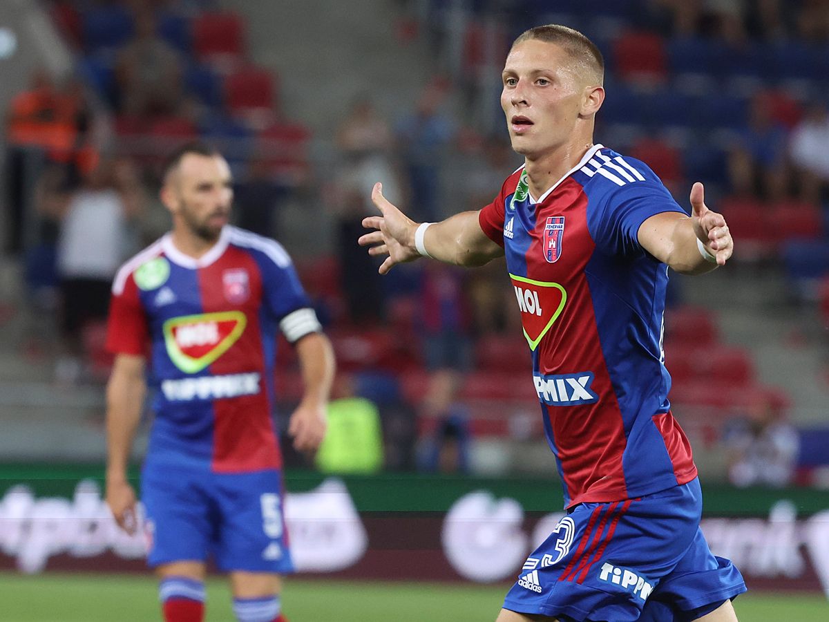 Székesfehérvár Városportál - A MOL Fehérvár FC első hazai bajnokiján ...